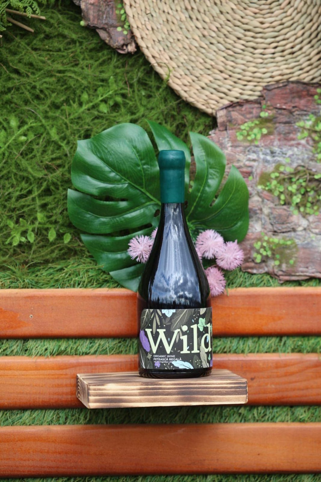 În premieră, combinatul de vinuri Cricova a lansat seria de vinuri ...